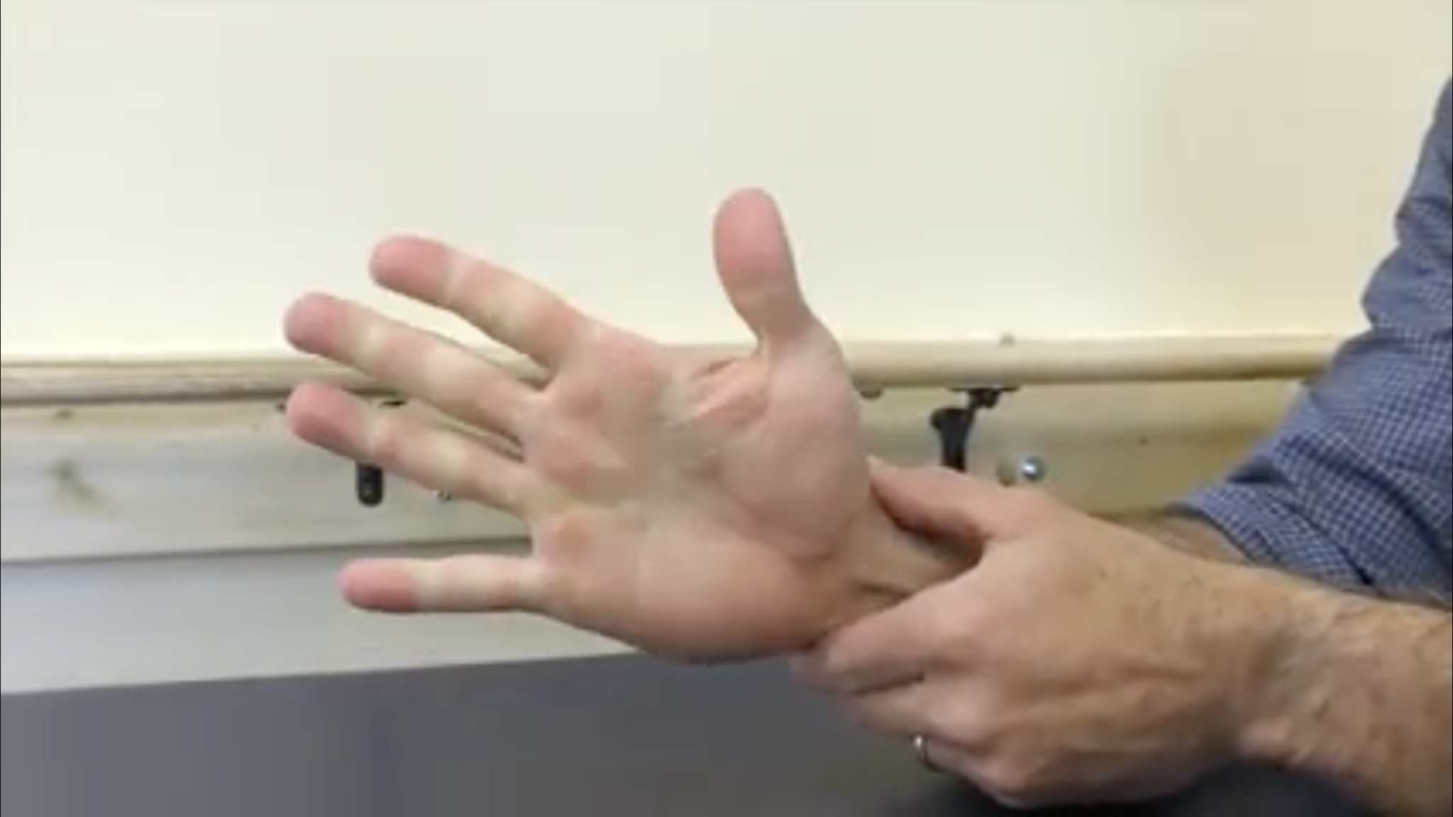 BEST EXERCISES TO GAIN HAND INDEPENDENCE - karlkennethmorrison.com